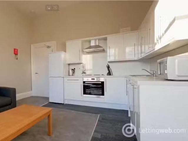Property to rent in Great Western Road, Woodlands, Glasgow, G4.