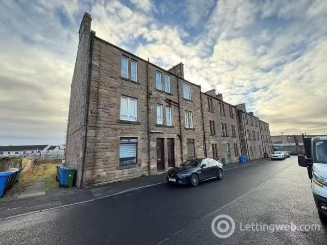 Property to rent in Greenfield Street, Alloa, Clackmannanshire.