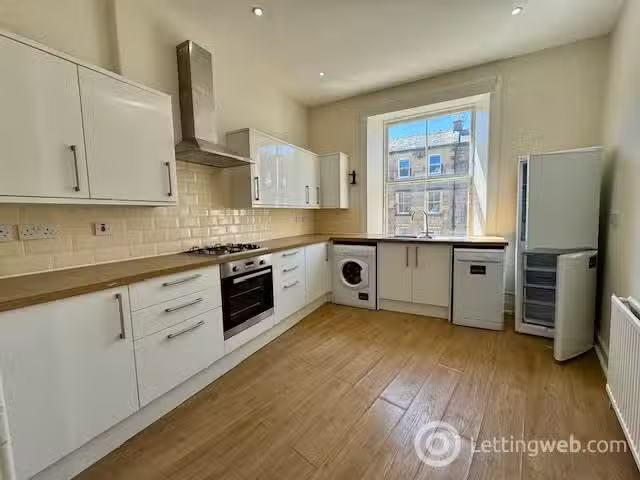 Property to rent in Grindlay Street