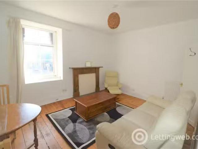 Property to rent in Grove Street, Edinburgh, EH3