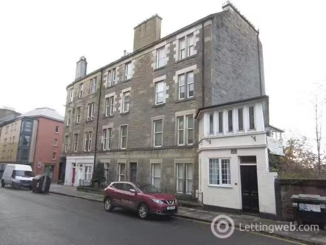 Property to rent in Grove Street, Edinburgh, Midlothian, EH3