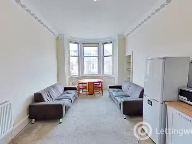 Property to rent in Haddington Place, Edinburgh, EH7