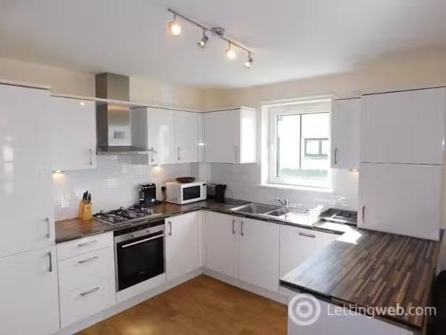 Property to rent in Hammerman Drive, Hilton, Aberdeen, AB24 4SF
