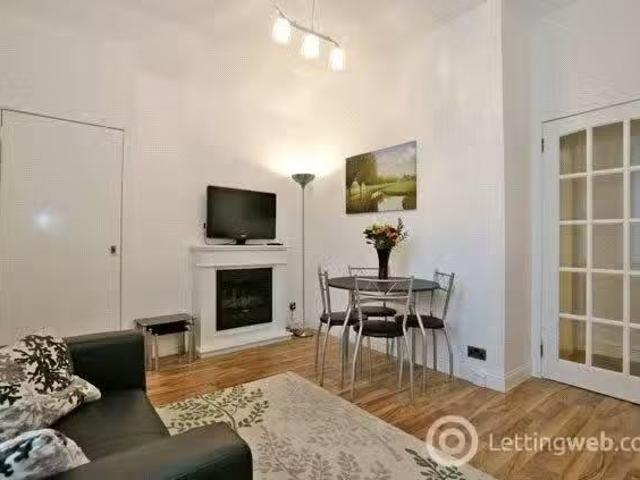 Property to rent in Hardgate, City Centre, Aberdeen, AB11
