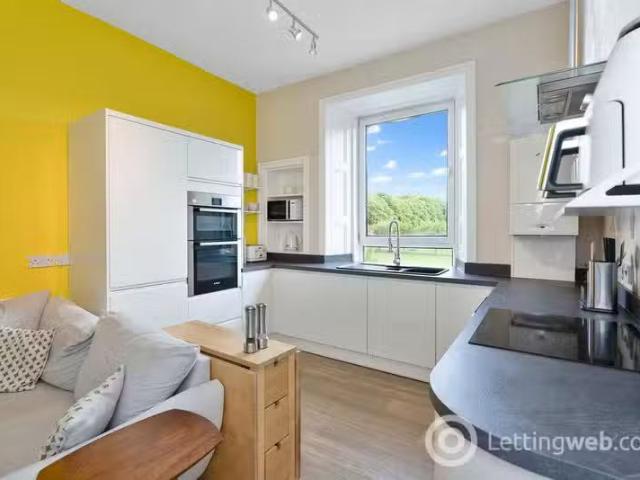 Property to rent in Harrison Gardens, Polwarth, Edinburgh, EH1.
