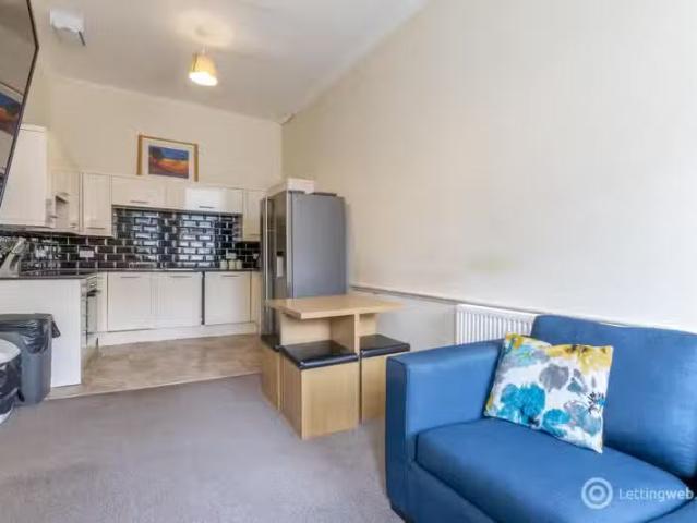 Property to rent in High Street, Edinburgh, EH1