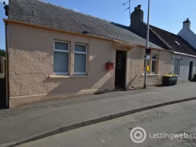 Property to rent in High Street,, Freuchie, KY15 7EY