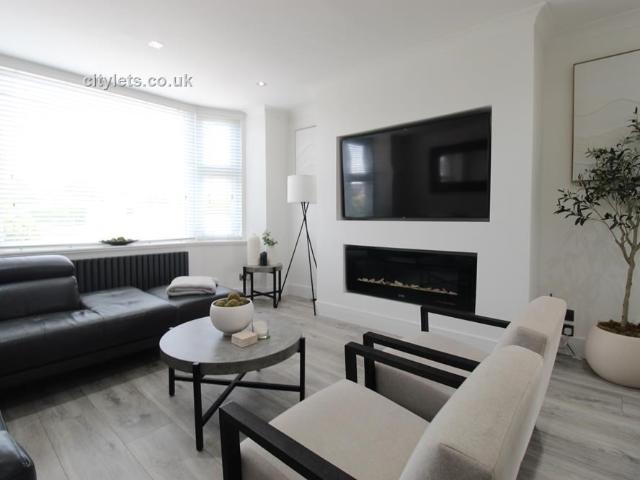 Property to rent in Hilton, AB24, Rosehill Drive properties 542748
