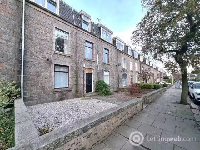Property to rent in Holburn Road, City Centre, Aberdeen, AB10.