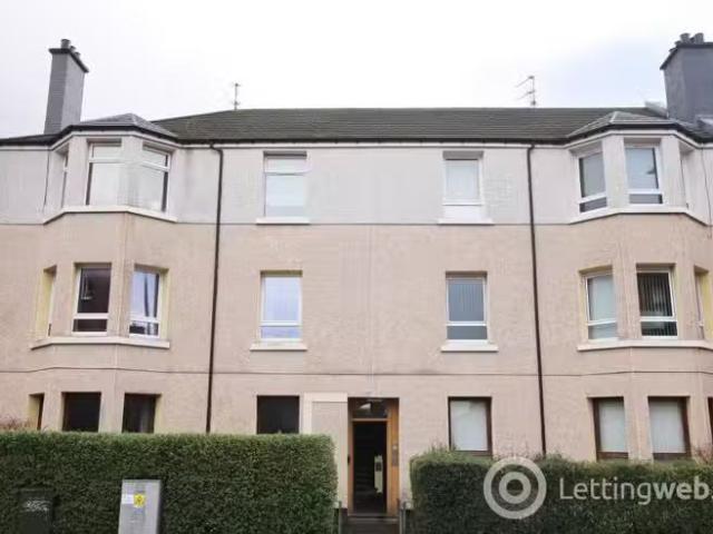 Property to rent in Hollybrook Street, Govanhill, Glasgow, G42.