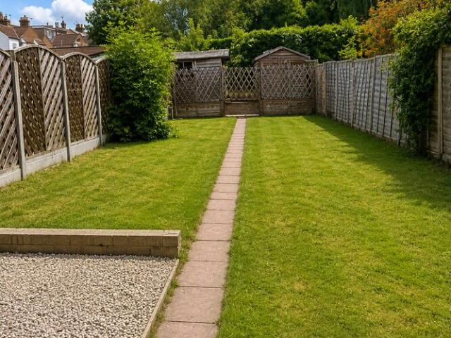 Property to rent in Horton Road, South Darenth, Dartford, Kent | Amax Estates