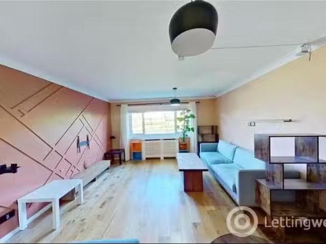 Property to rent in Howden Hall Crescent, Liberton, Edinburgh.