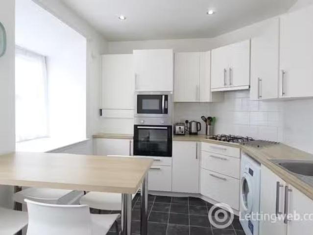 Property to rent in Ivory Court, Aberdeen, AB25