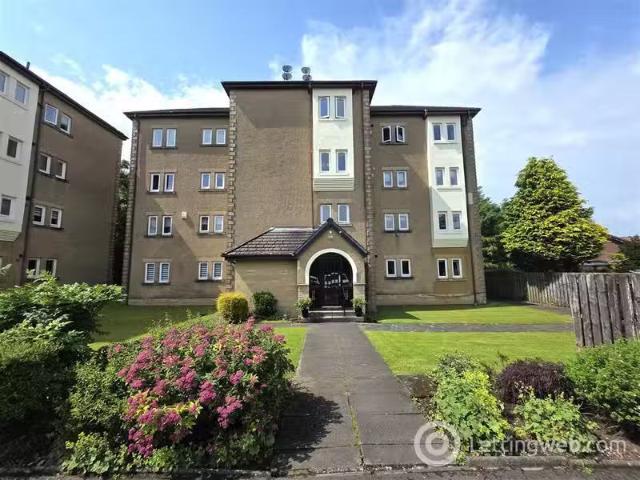 Property to rent in Innes Court, Stewartfield, East Kilbride