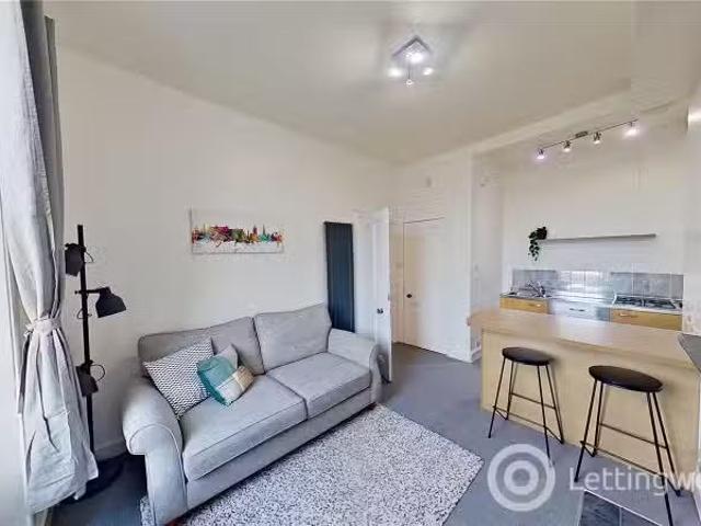 Property to rent in Iona Street, Edinburgh, EH6