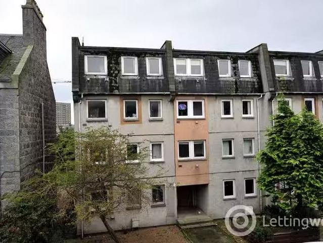 Property to rent in Jute Street, Aberdeen, AB24