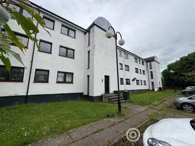 Property to rent in Kildonan Court, Wishaw, North Lanarkshire.