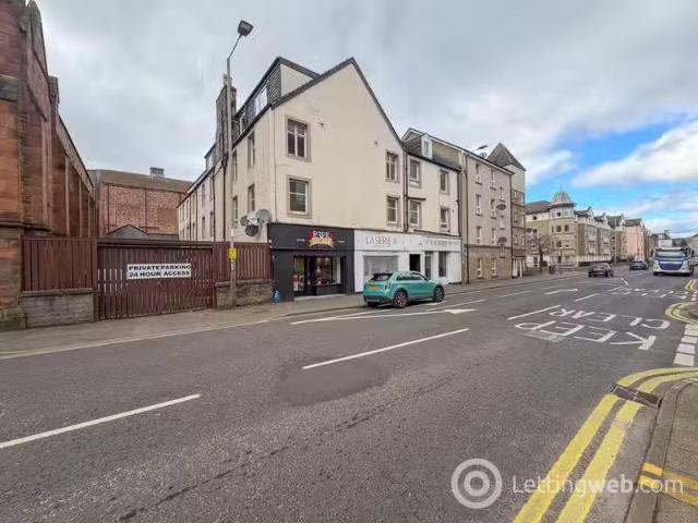 Property to rent in Kinnoull Street Perth