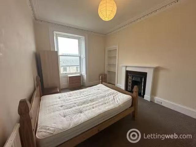 Property to rent in Kirk Street, Edinburgh