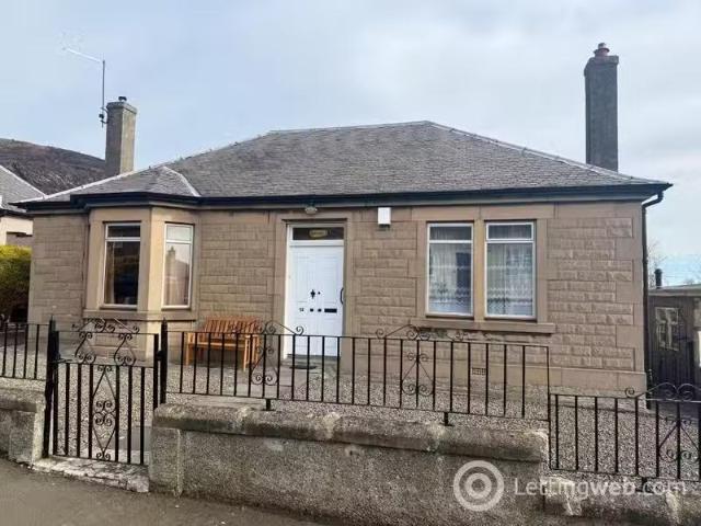 Property to rent in Kirkhill Terrace, Piersfield, Edinburgh.