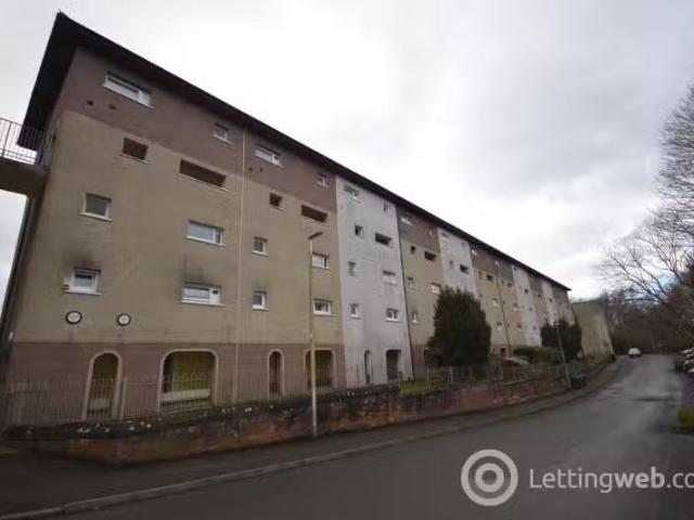 Property to rent in Lulworth Court, Whitfield, Dundee, DD4 0LS