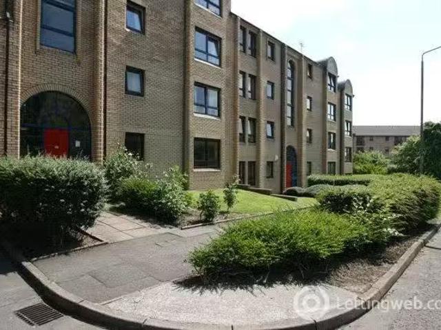 Property to rent in Lumsden Street, Glasgow, G3