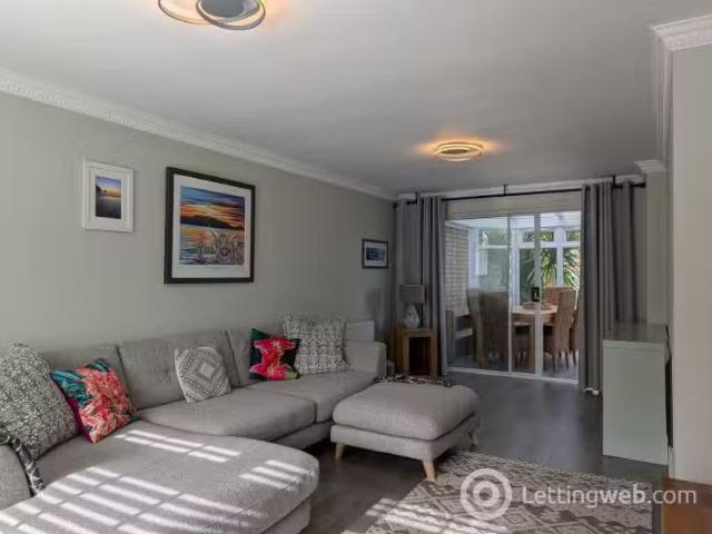 Property to rent in Lady Nairne Crescent, Edinburgh, EH8