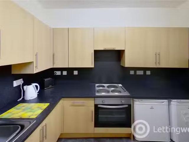 Property to rent in Lauriston Park, Edinburgh, EH3