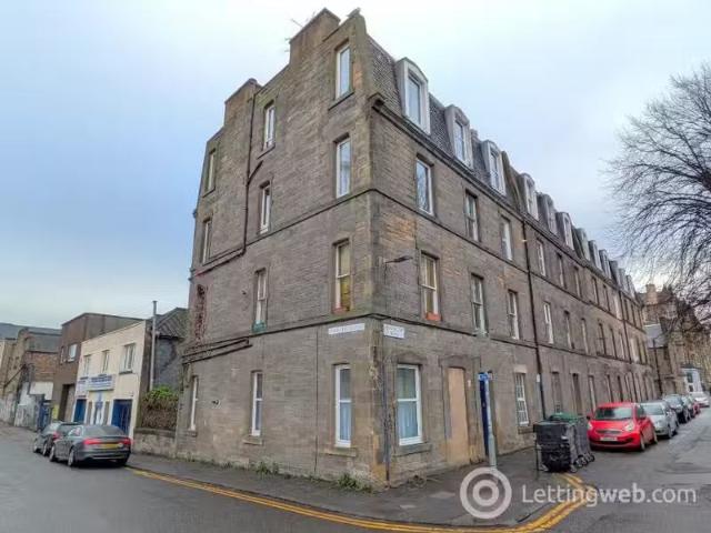 Property to rent in Leamington Road, Viewforth, Edinburgh, EH3.