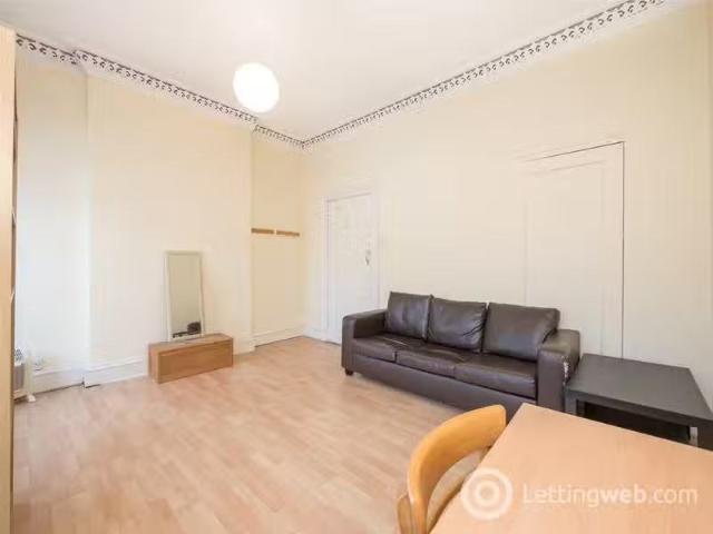 Property to rent in Leith Walk, Edinburgh, EH6