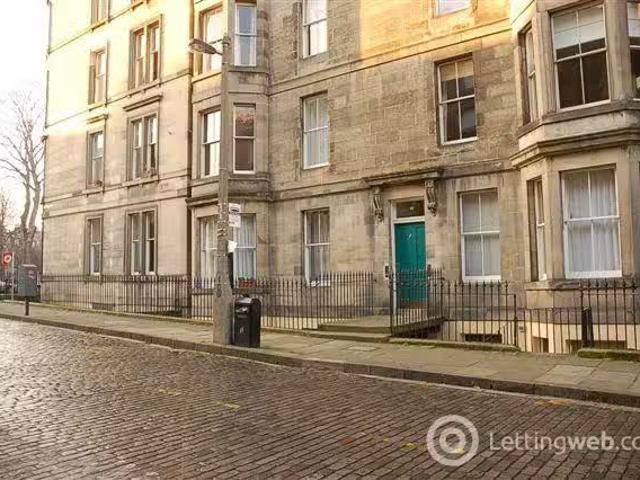 Property to rent in Leslie Place, Edinburgh, EH4 1NH