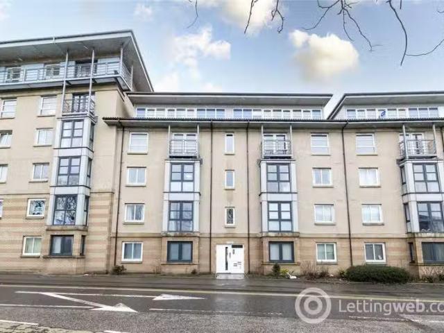 Property to rent in Links Road, Aberdeen, AB24