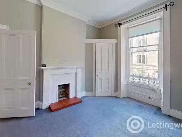 Property to rent in Livingstone Place, Edinburgh, EH9