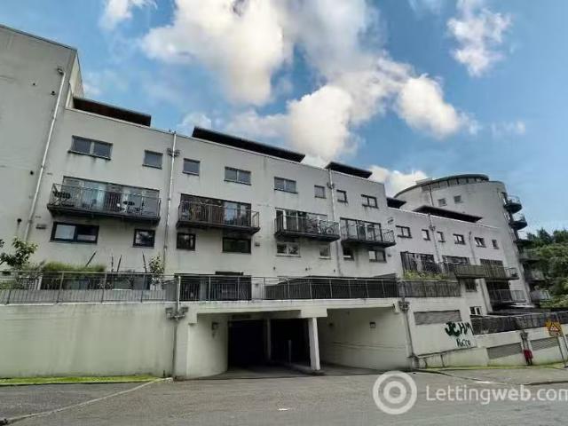 Property to rent in Lochburn Gate, Maryhill, Glasgow, G20 0SN