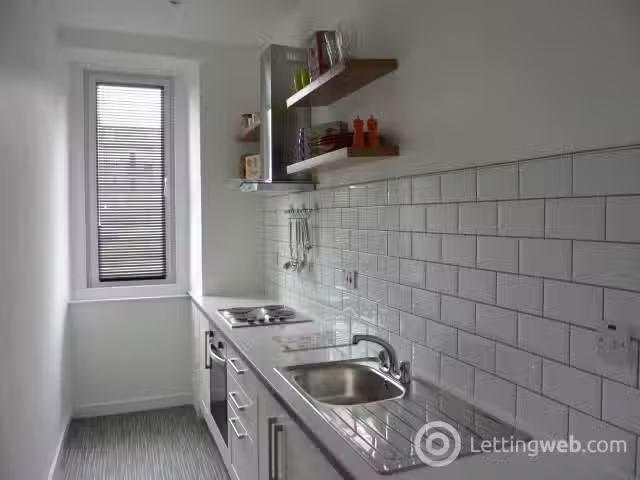 Property to rent in Lochee Road, Dundee