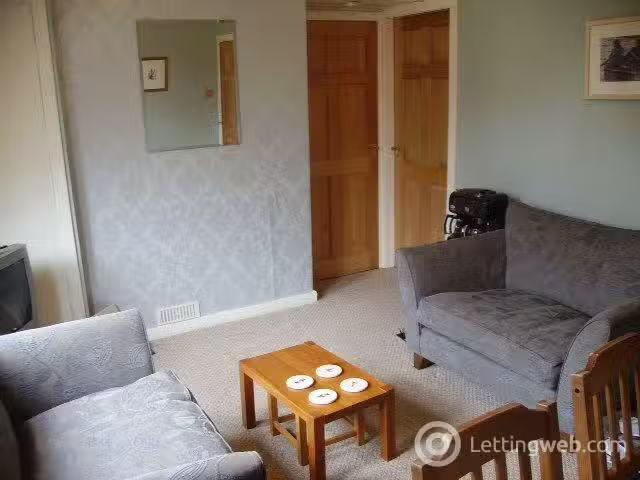 Property to rent in Lochend Gardens, Edinburgh, EH7