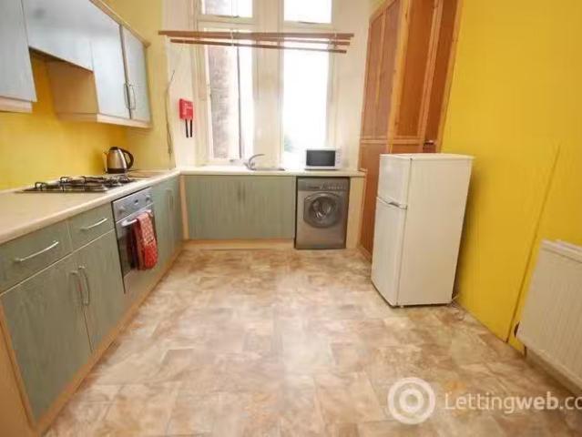 Property to rent in Lochrin Buildings, Edinburgh, EH3