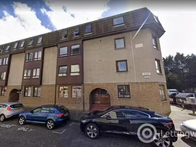 Property to rent in Lochrin Place, Tollcross, Edinburgh, EH3 9RB