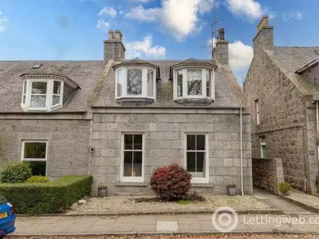 Property to rent in Loanhead Terrace, Rosemount, Aberdeen, AB25