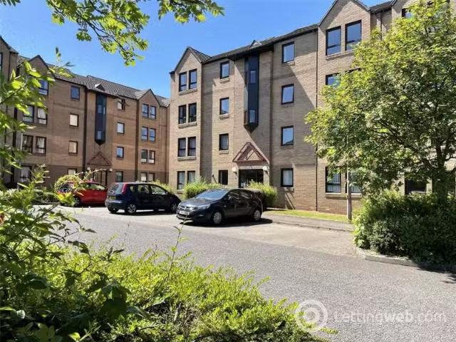 Property to rent in Parkside Terrace,,, EH16 5XP