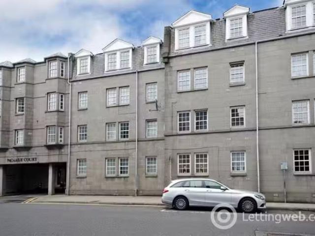 Property to rent in Picardy Court, Top Floor, AB10