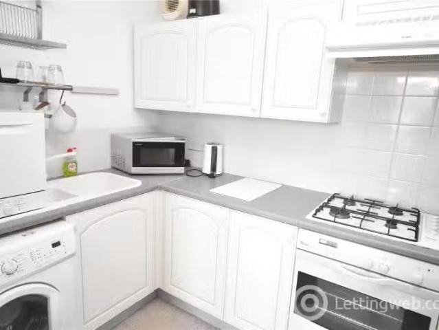 Property to rent in Picktillum Place, City Centre, Aberdeen, A.
