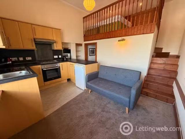Property to rent in Pier Place, Newhaven, Edinburgh, EH6 4LP