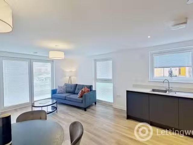 Property to rent in Pinkhill Park, Edinburgh, EH12