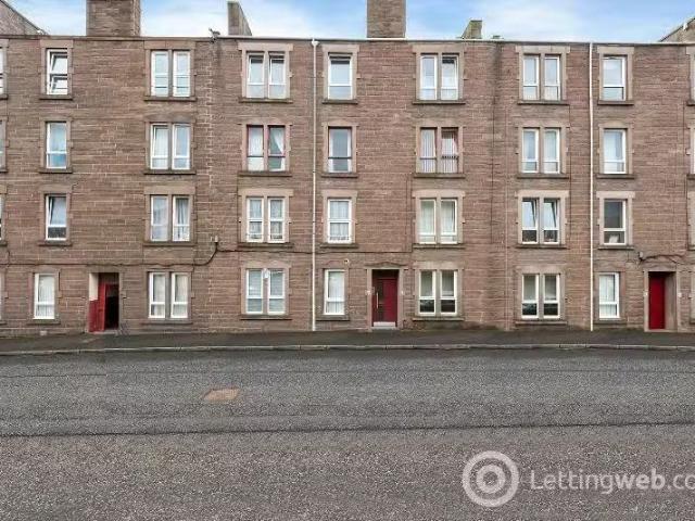 Property to rent in Pitfour Street, Dundee, DD2