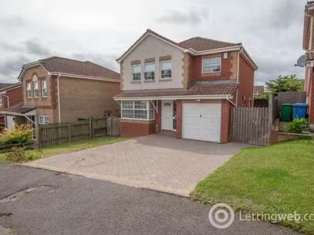 Property to rent in Pitkevy Court,, Glenrothes, KY6 3EH
