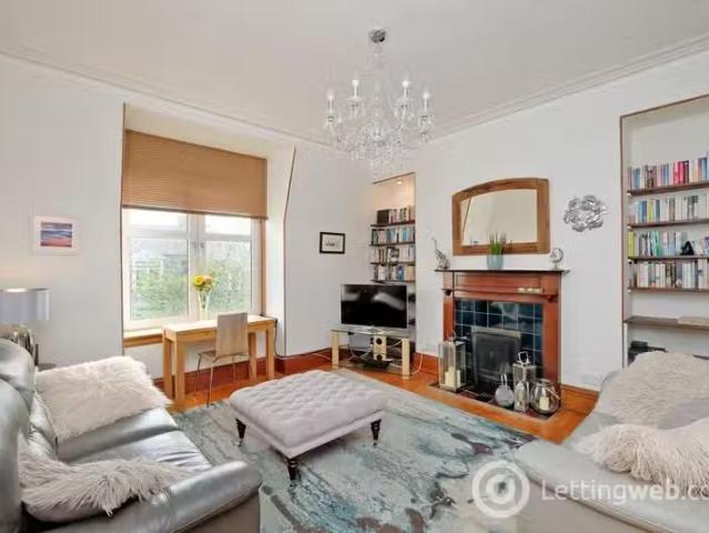 Property to rent in Pitstruan Place, Top Right, AB10