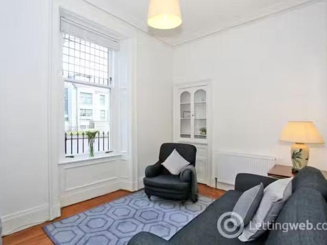 Property to rent in Polmuir Road, Ferryhill, Aberdeen, AB11 7RS