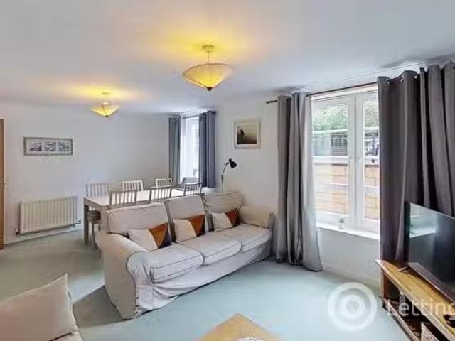 Property to rent in Powderhall Rigg, Edinburgh, EH7