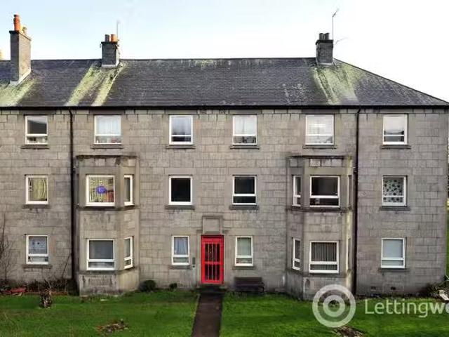 Property to rent in Powis Circle, Aberdeen, AB24